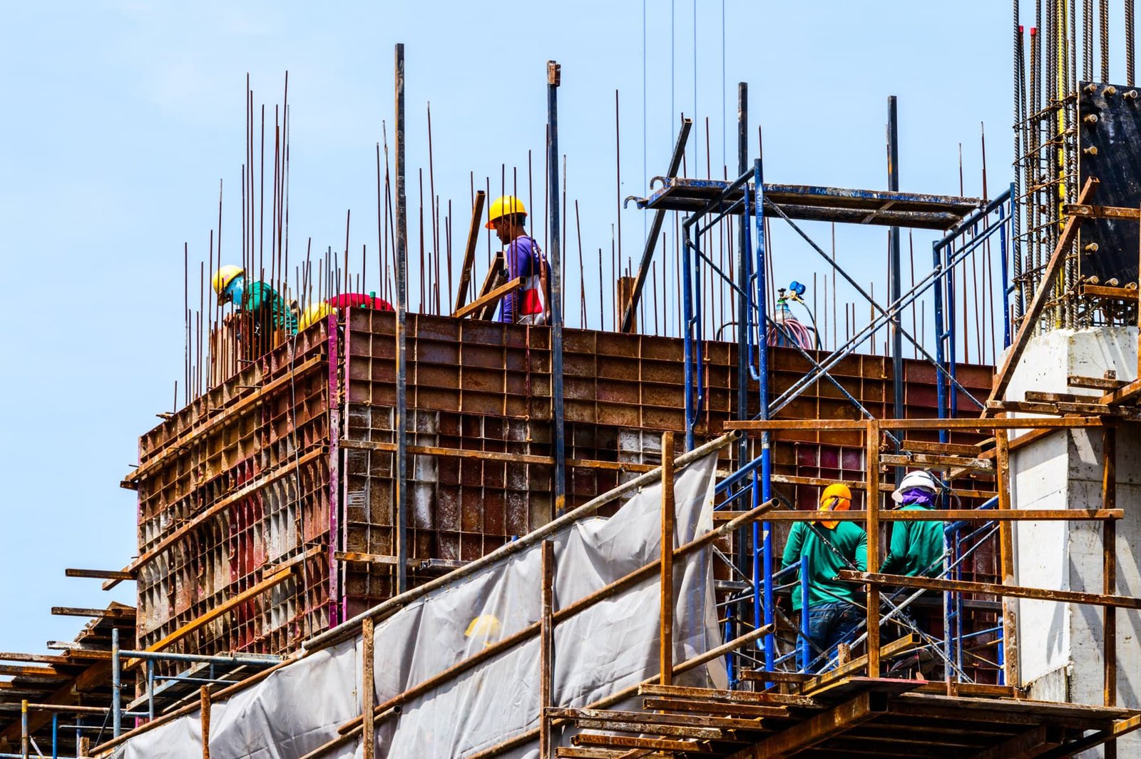 Construction Material And Quality Should Be Kept In Mind Pakistan Construction Material And Quality Should Be Kept In Mind Pakistan