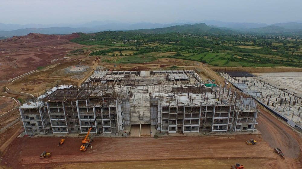 Construction Projects Worth Over Rs. 1 trillion Stalled Due to Legal ...